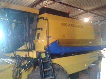 Colheitadeira Tc 5090 - 08/08 - New Holland - Ano: 2008 - R$300000 - Agroads
